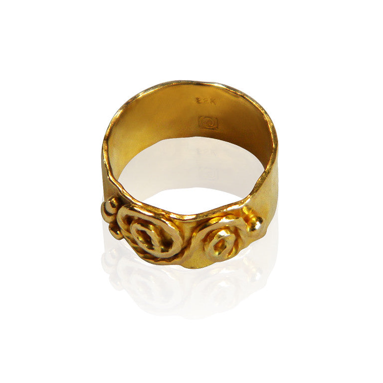 Infinity Spiral Ring in 22k gold – Greek Island House